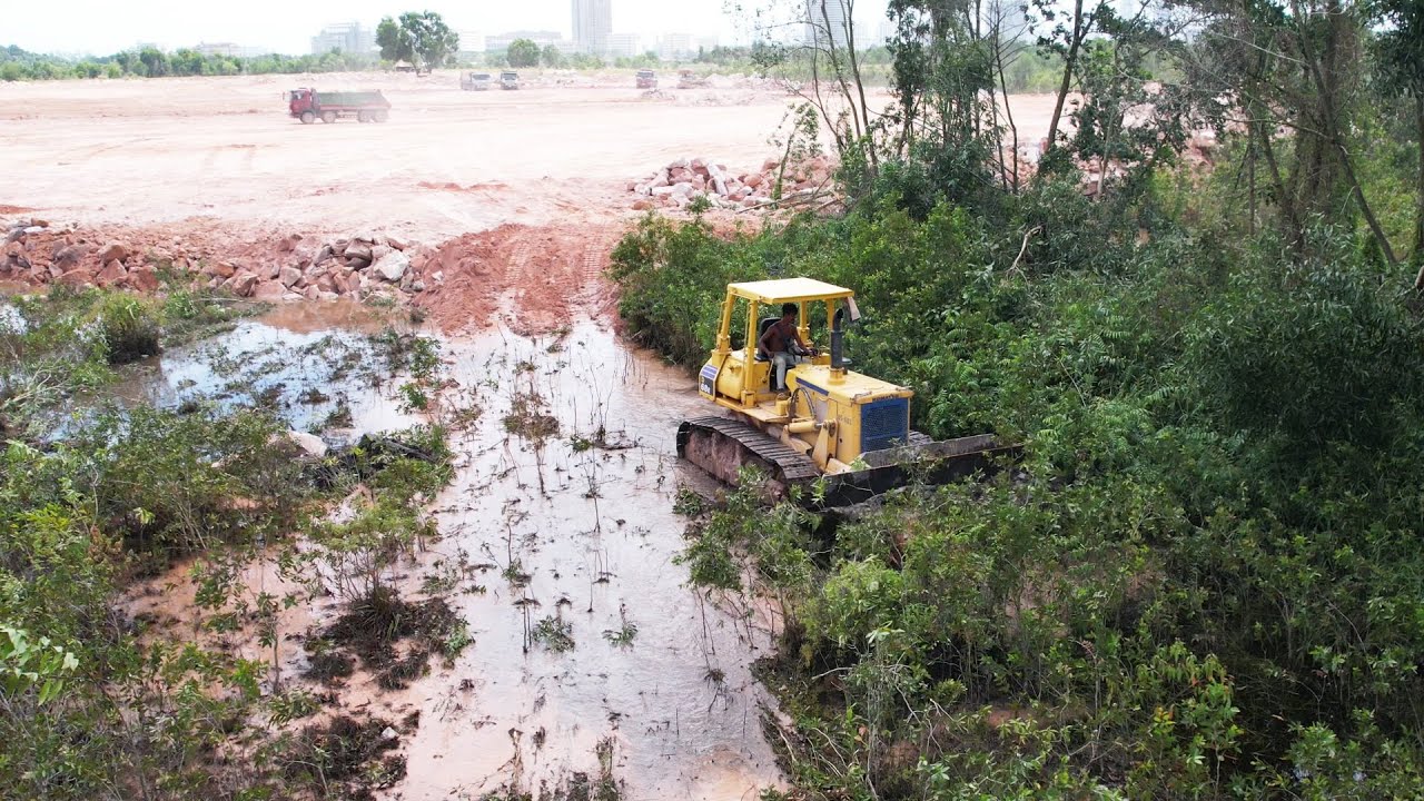Ep20#Impressive Actions Bulldozer Clearing Mud And Debris In The ...