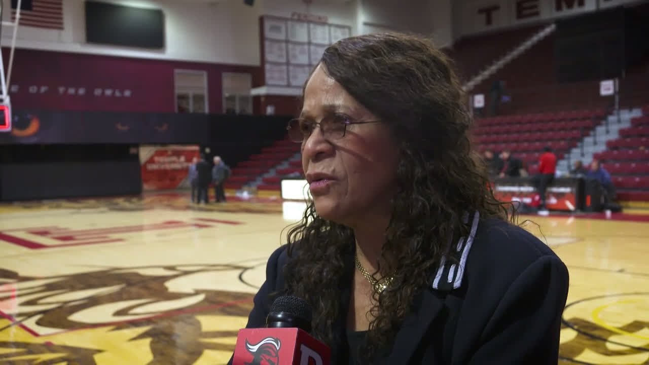 Coach Vivian Stringer Interview after Temple Win - YouTube