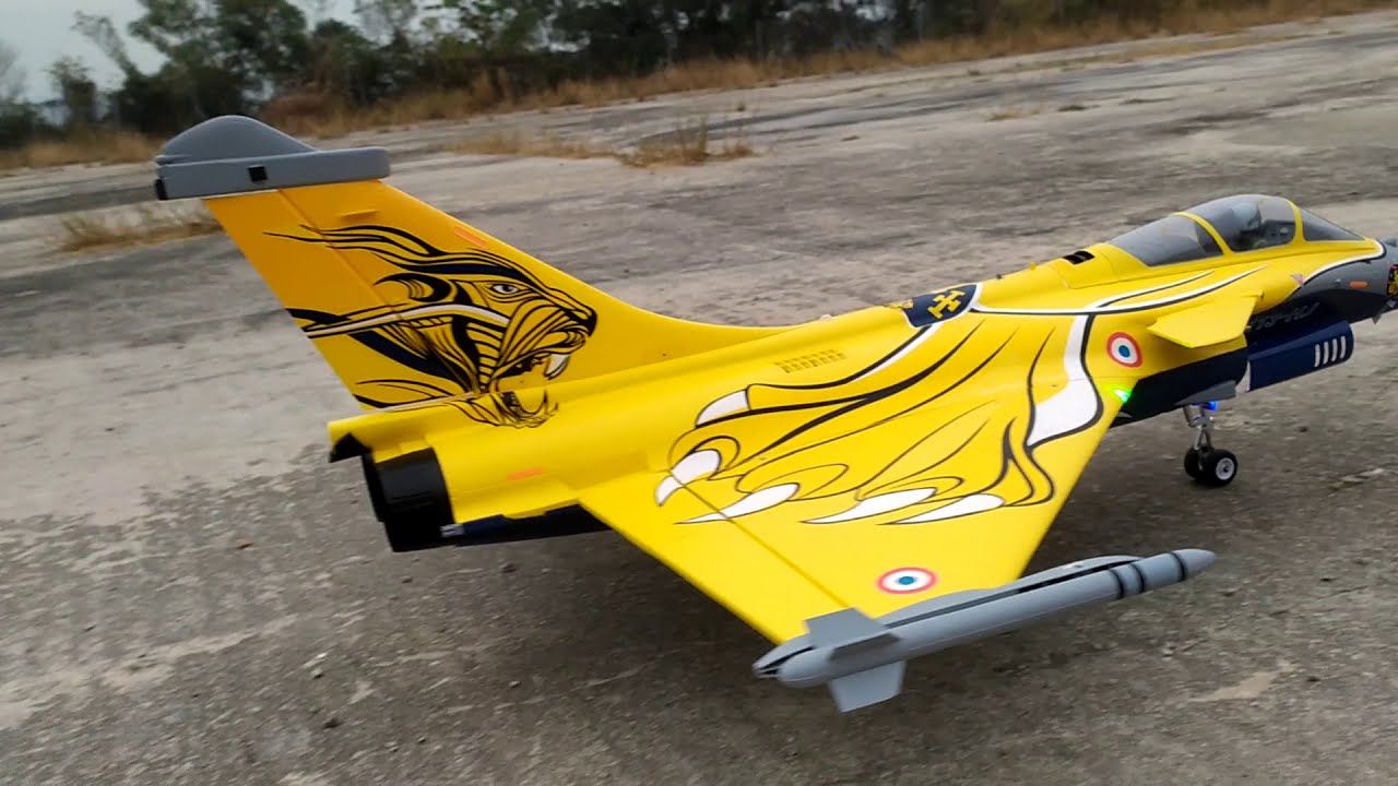 Fms 80mm Rafale maiden flight。polit: 4k - YouTube