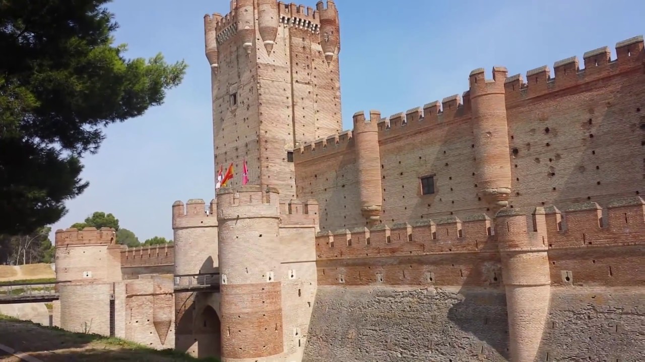 Castelo da Mota - Medina del Campo - YouTube