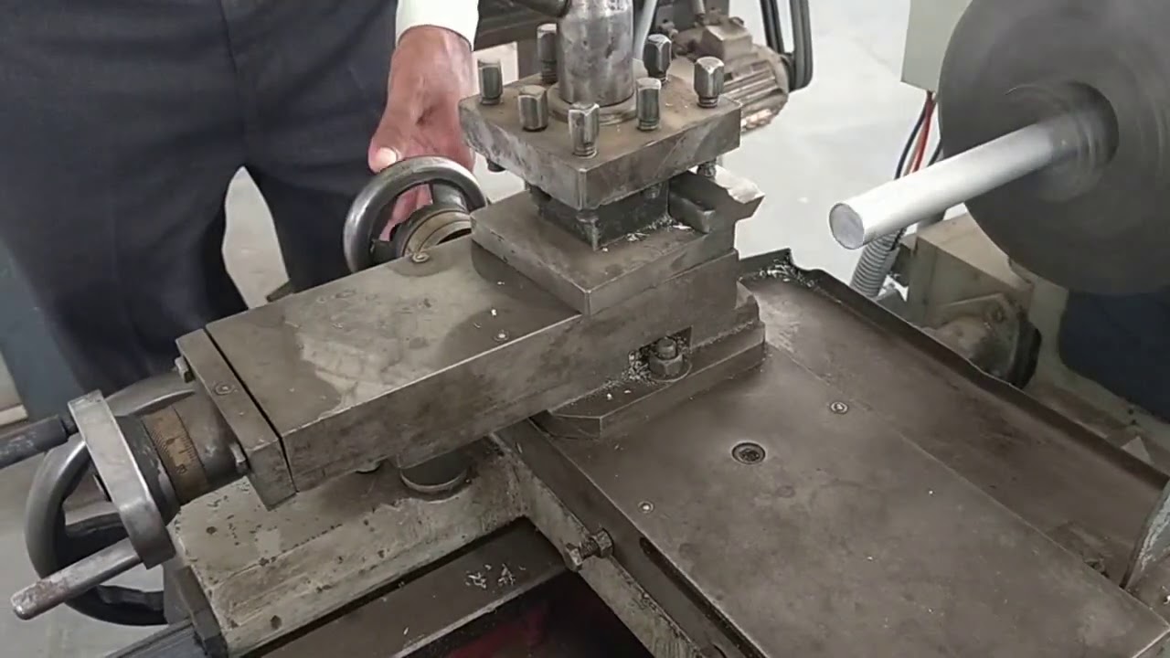Fitter Trade Lathe Machine Facing and turning operation in lathe - YouTube