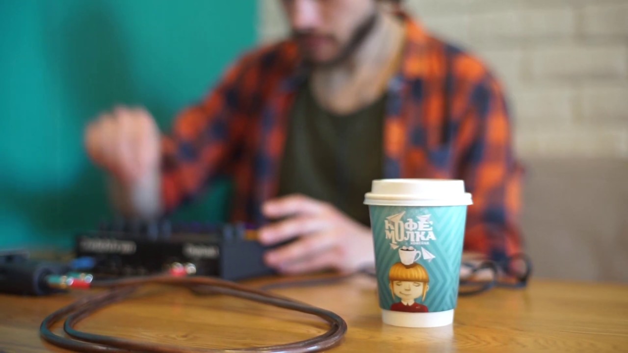 Coffee Beat | made on Digitakt using sounds from coffee house - YouTube
