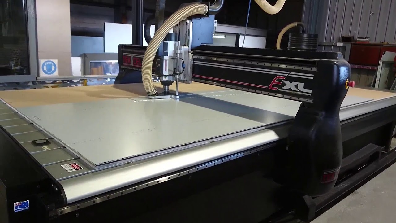 ACM - Cutting Ally Honeycomb Panel - YouTube