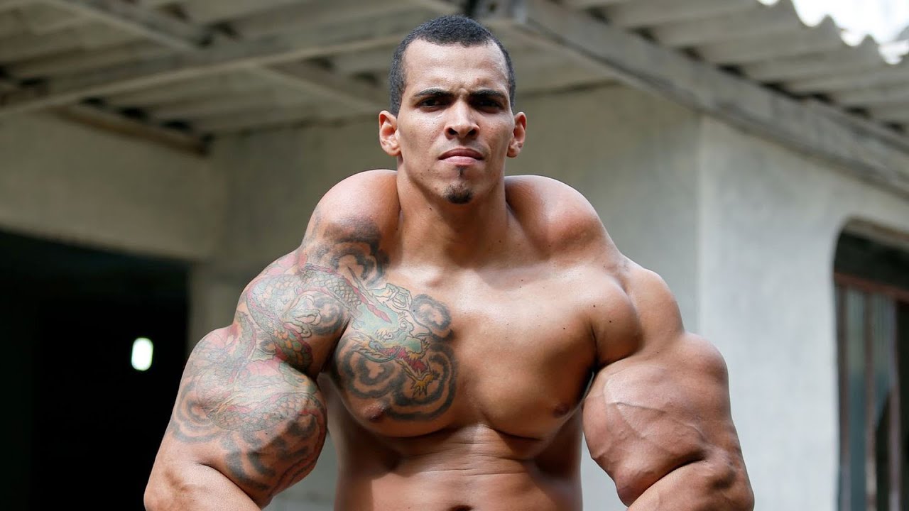 Real Life Hulk Injects Himself with Oil and Alcohol - YouTube