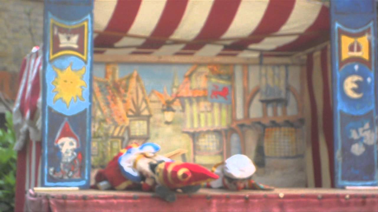 Pete Maggs's Punch and Judy - YouTube