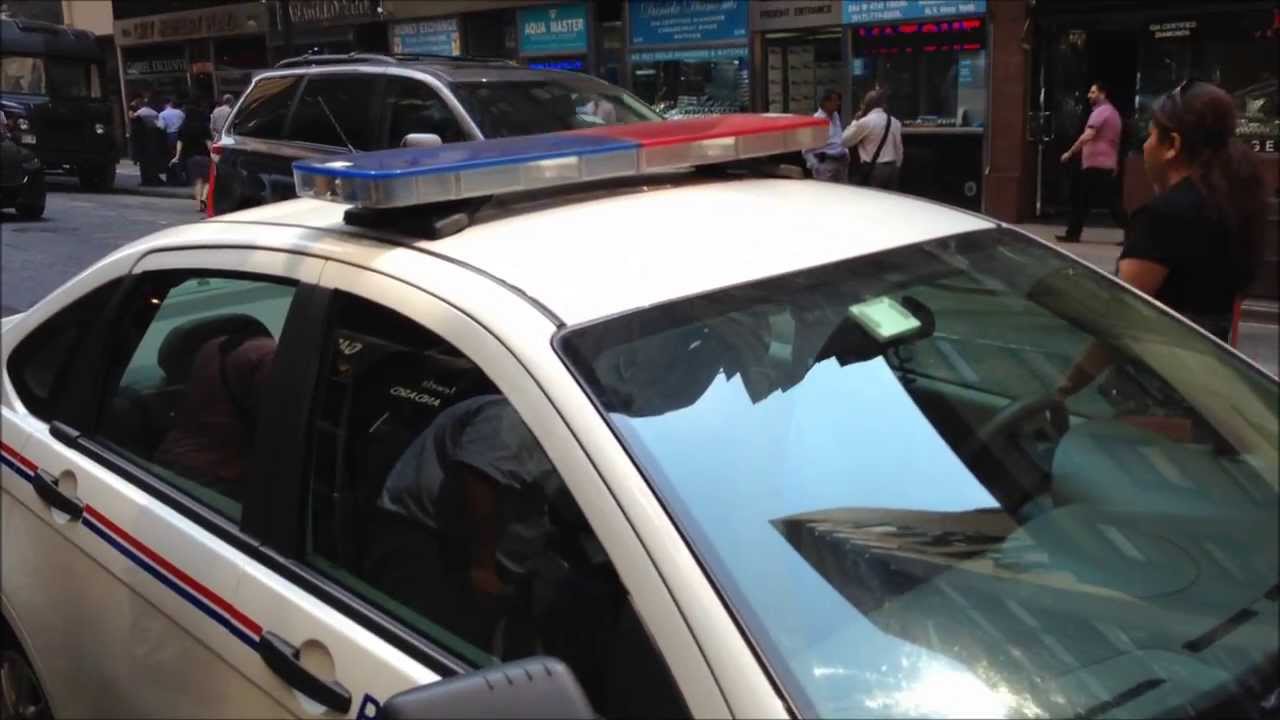UNITED STATES POSTAL POLICE UNIT ON WEST 47TH ST. IN MIDTOWN, MANHATTAN ...