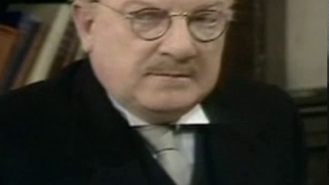 09 Dad's Army War Dance S3 - YouTube