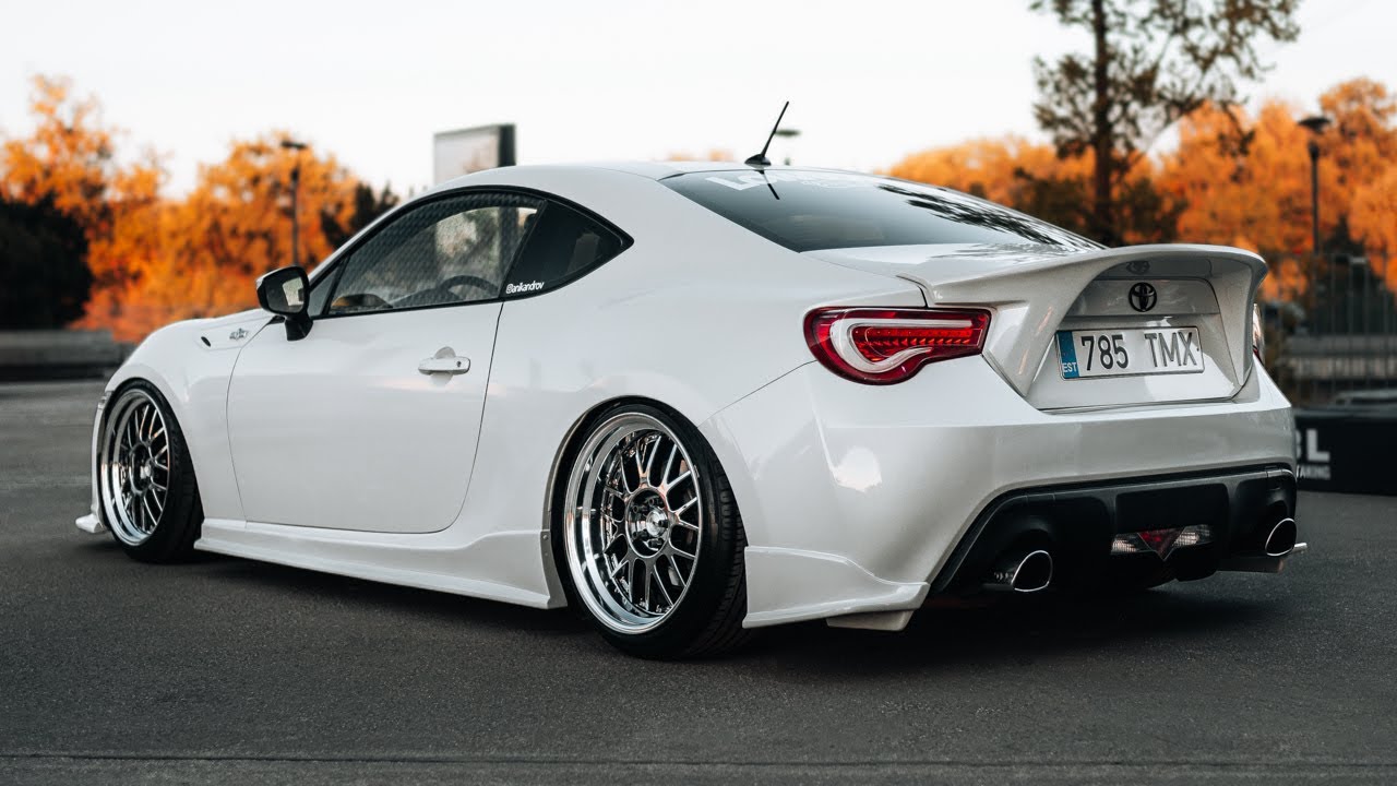 Toyota GT86, static daily stance! - YouTube
