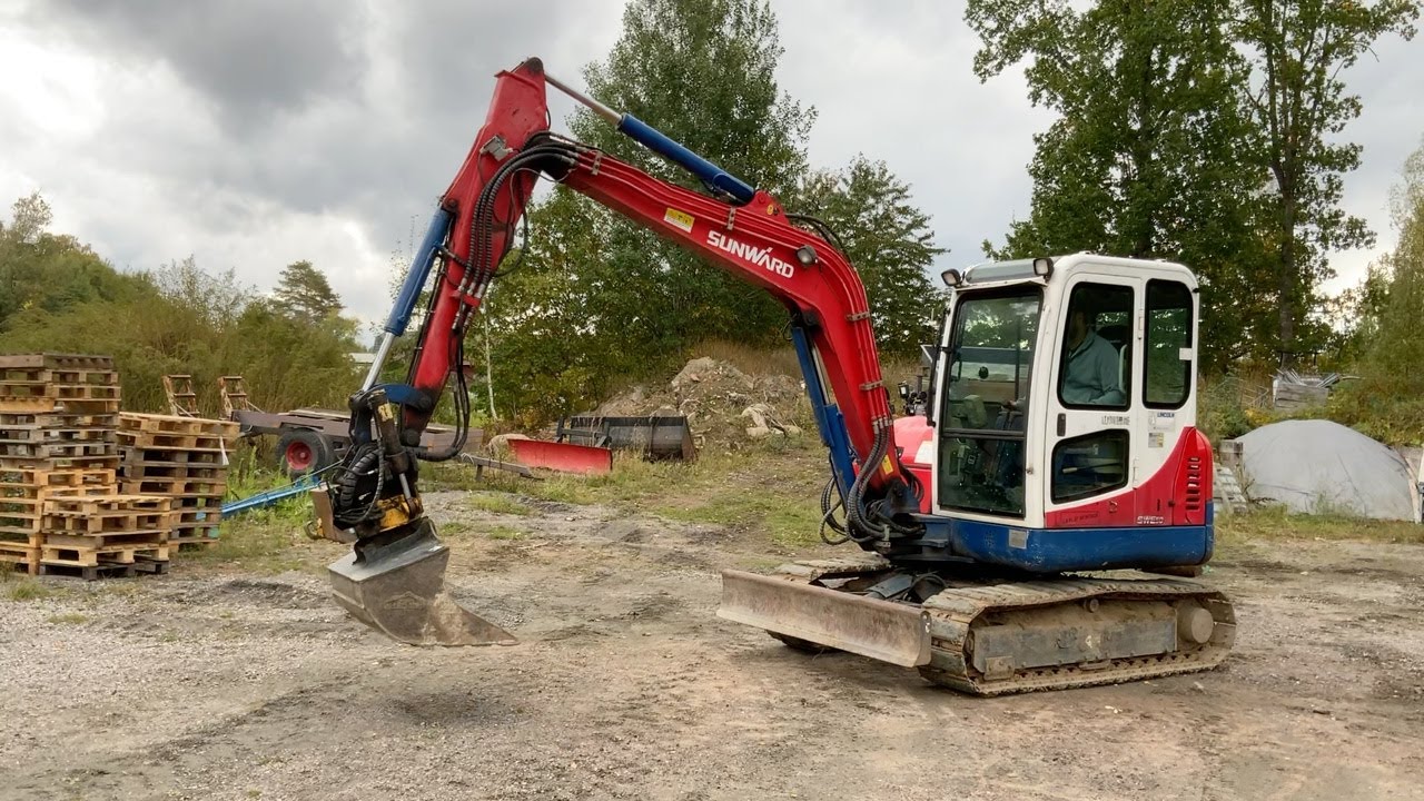 Köp Minigrävare Sunward SWE 50 med 2st skopor på Klaravik - YouTube