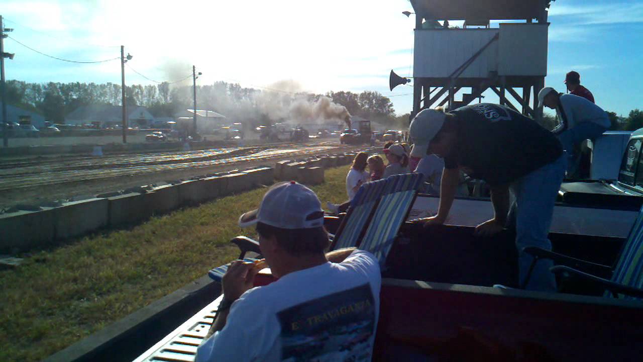 Danny toops pulling - YouTube