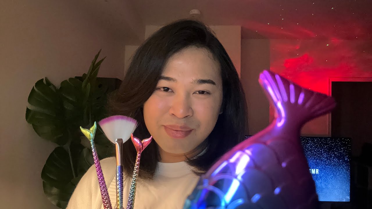 ASMR Little Mermaid Brushes 🧜‍♀️🫧👩‍🎨 | Brushing, Tapping, Mouth Sounds ...