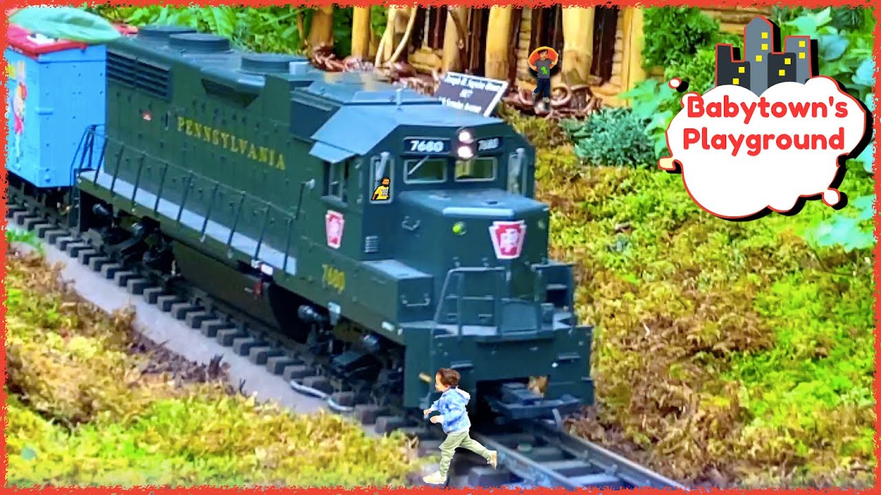 Model Toy Train Show | New York City - YouTube