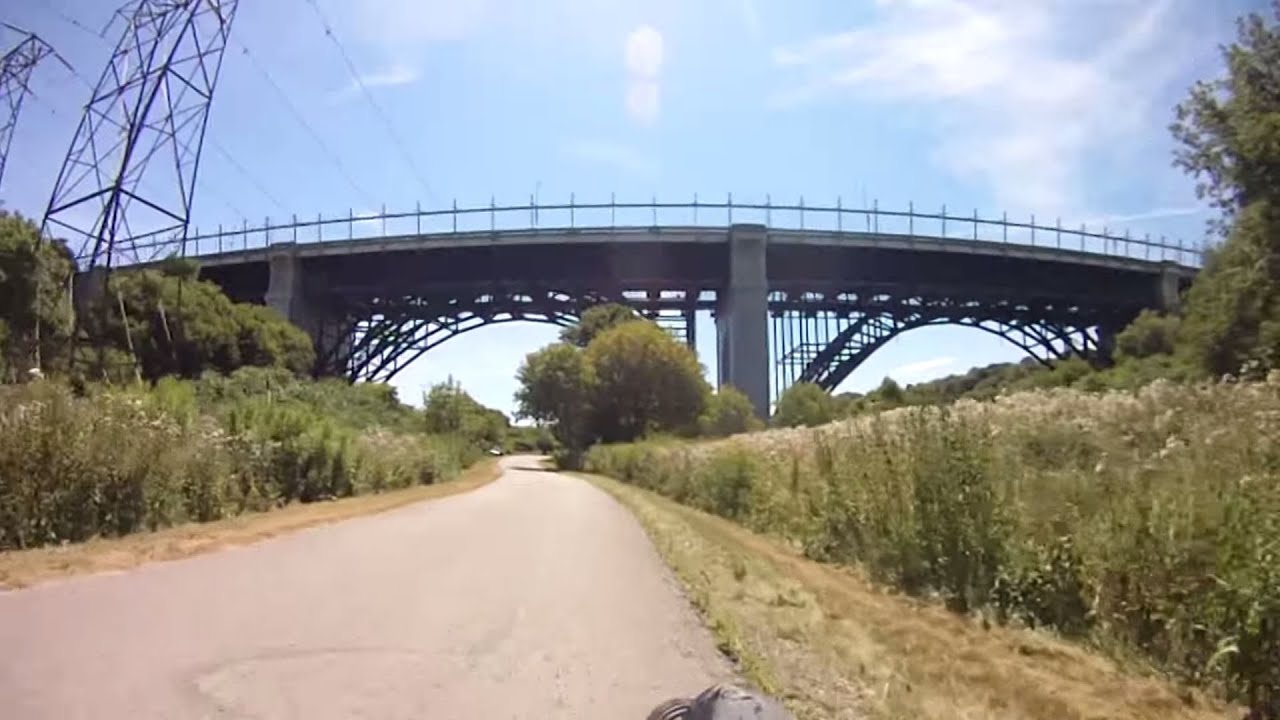 City Cycling - Toronto - Don Valley Trail - YouTube