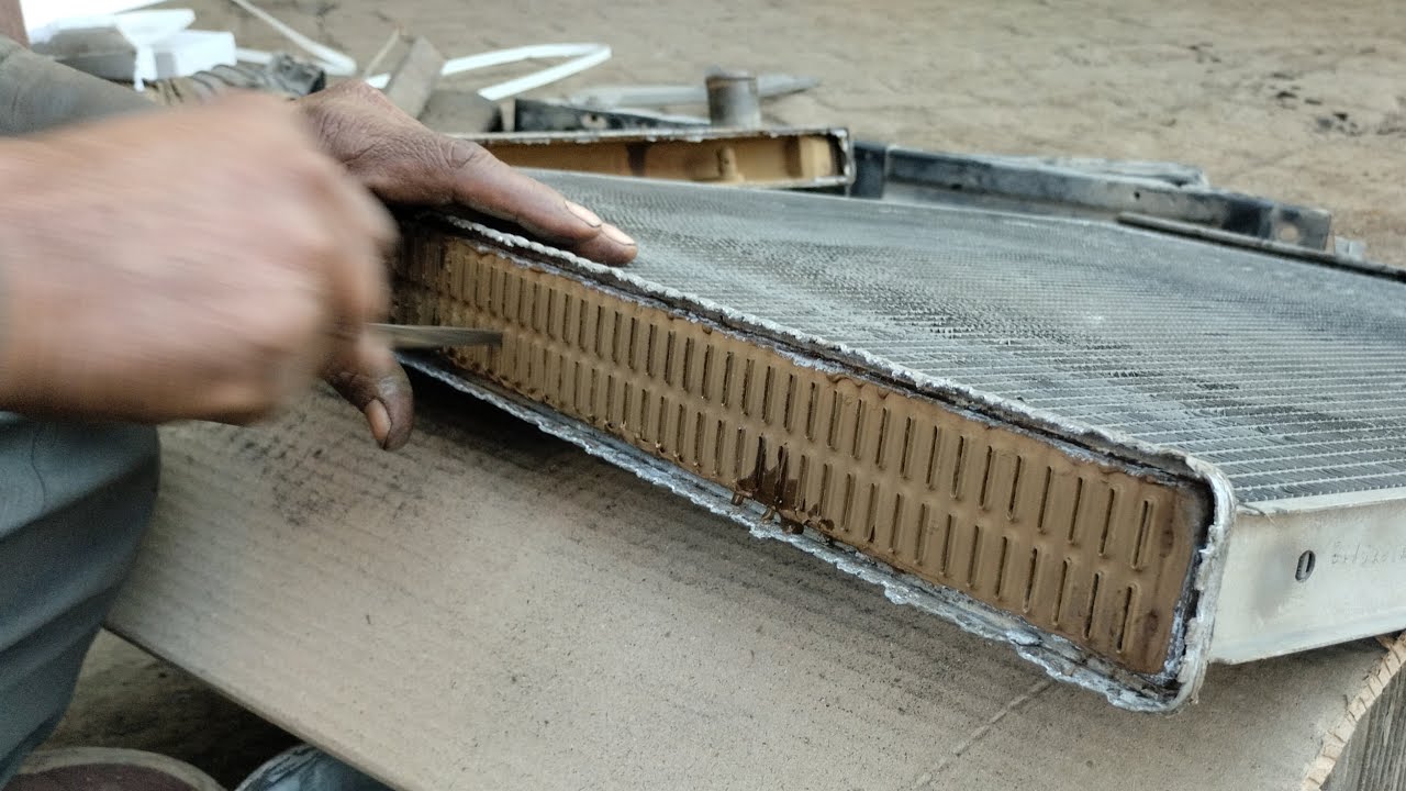 Radiator Cleaning and Restoration: Hino Truck Radiator Cleaning and ...