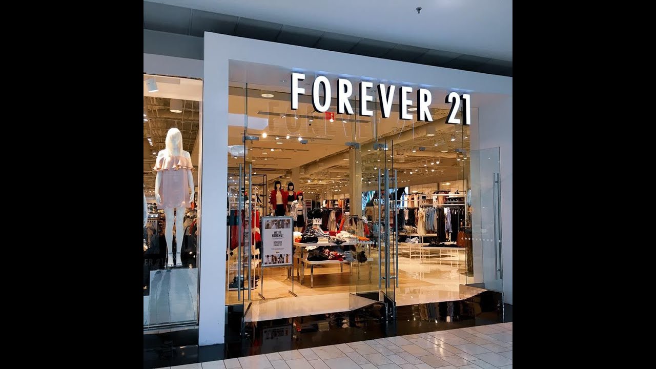FOREVER XX1 shopping at mall . - YouTube