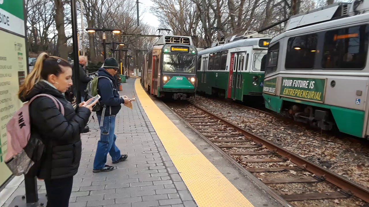 Boston MBTA Green Line train arriving at Longwood Station ( Jan 7, 2020 ...