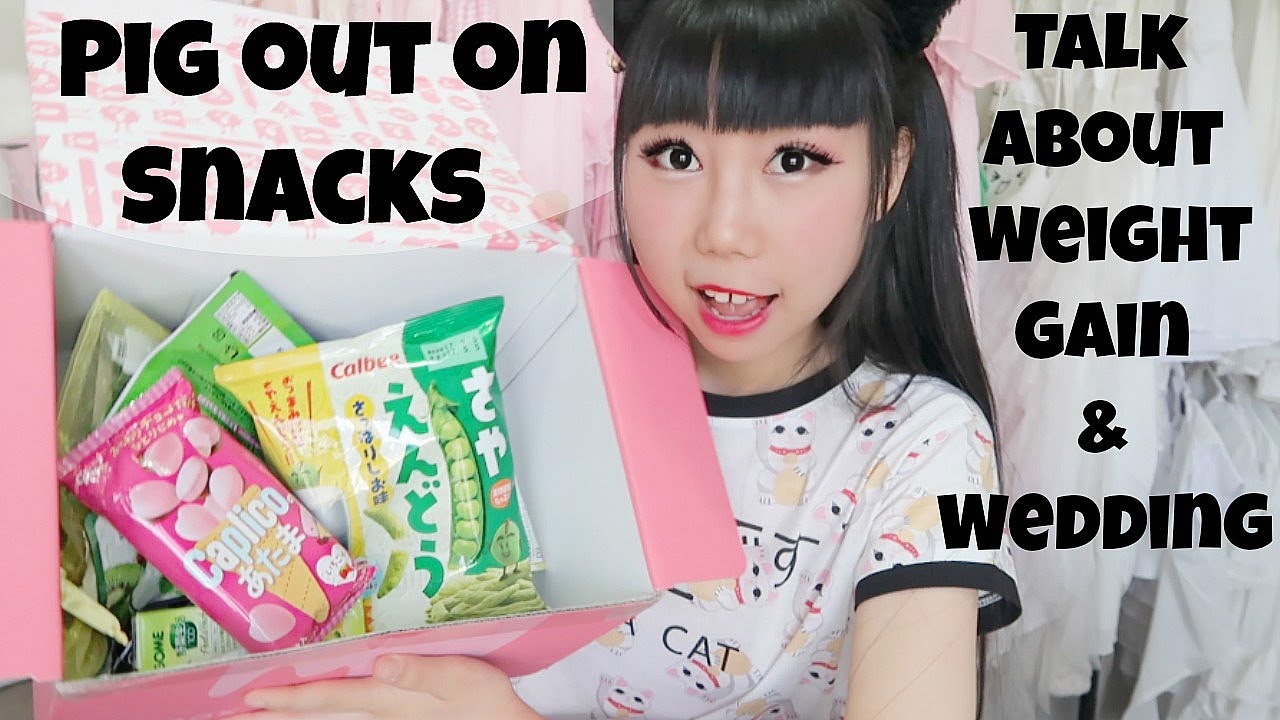 Pig Out on Snacks & Talk About Weight Gain & Wedding - YouTube