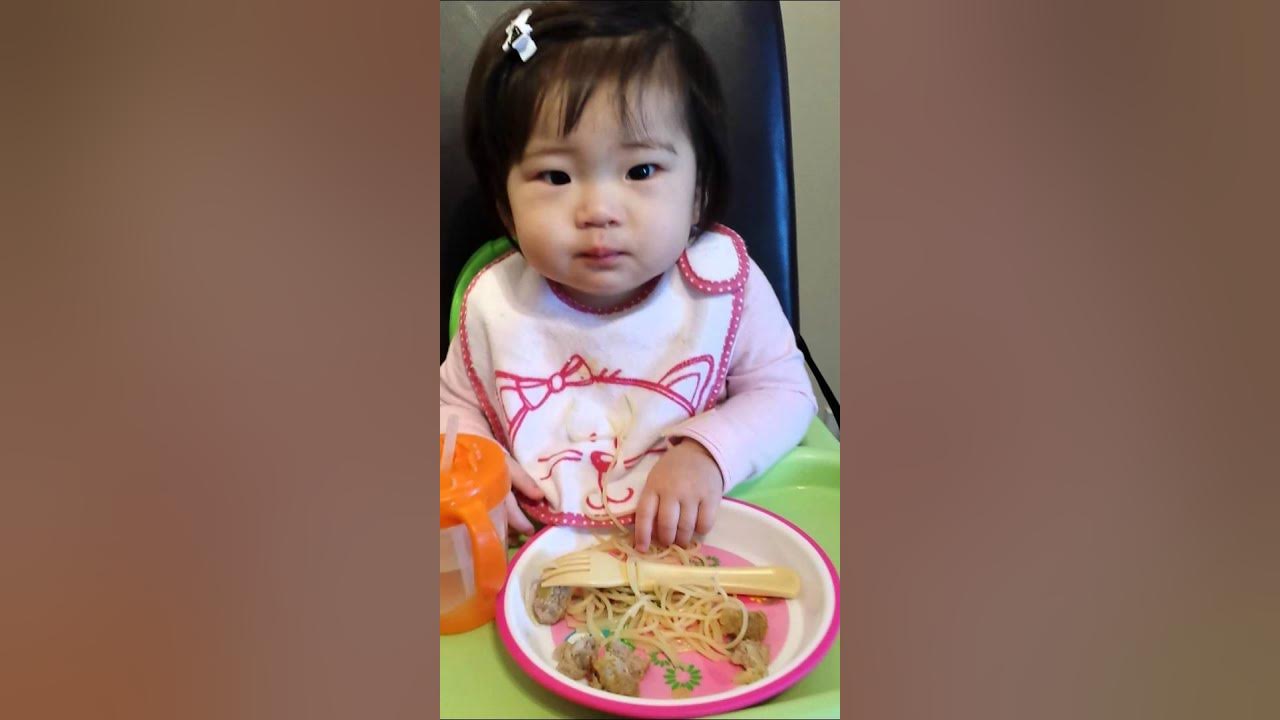 12개월 아린이 터키 밋볼스파게티 반응별로 ㅠㅠ - YouTube