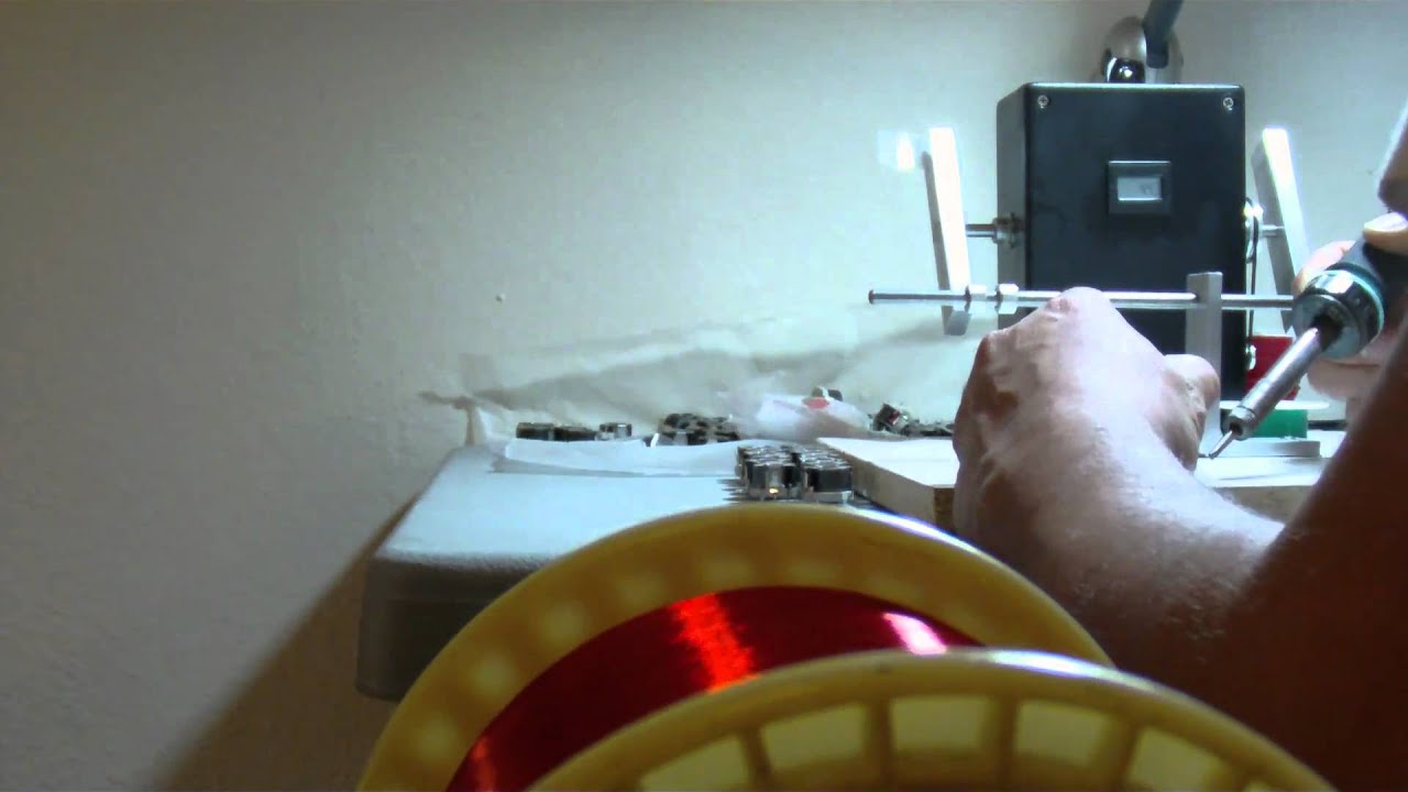 How to wind a Halo Wah Wah inductor - YouTube