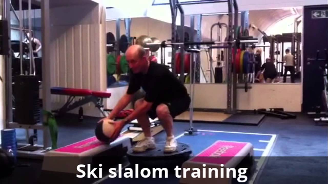 Ski slalom training - YouTube