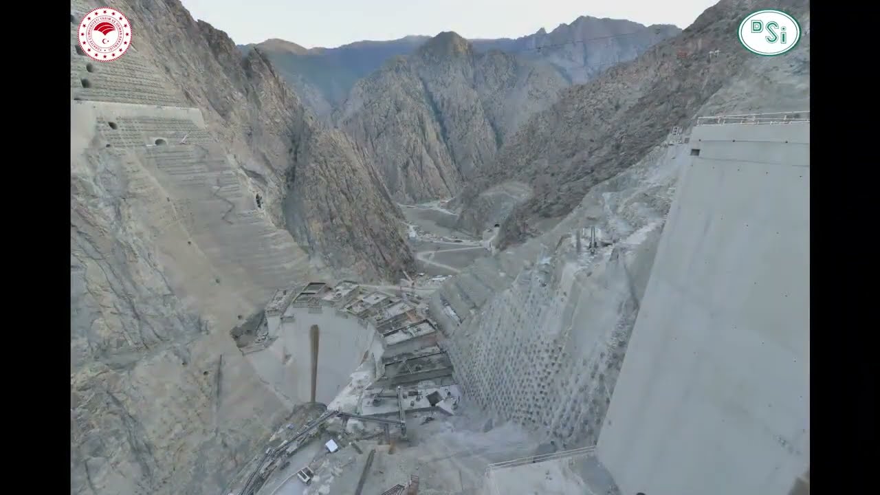 Yusufeli Dam Body Construction - in 1 minute , from 0 to 275 meters ...