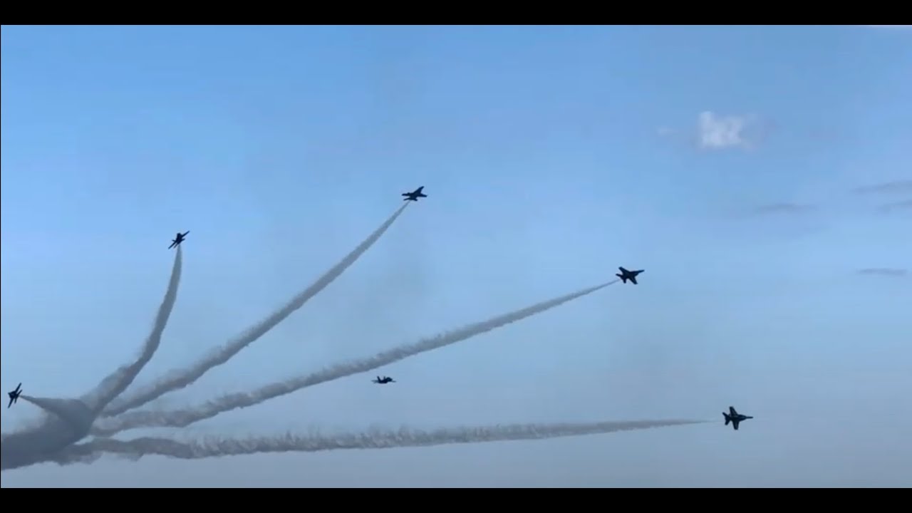 Chicago Air & Water Show 2024 - Blue Angels - Delta Break Out - YouTube