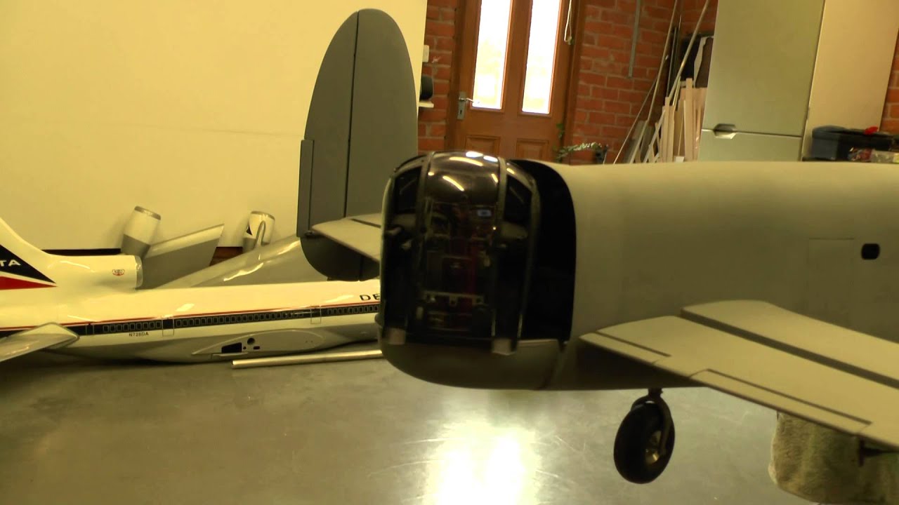 RC Avro Lancaster 1/10 Scale - Rear Turret Test - YouTube