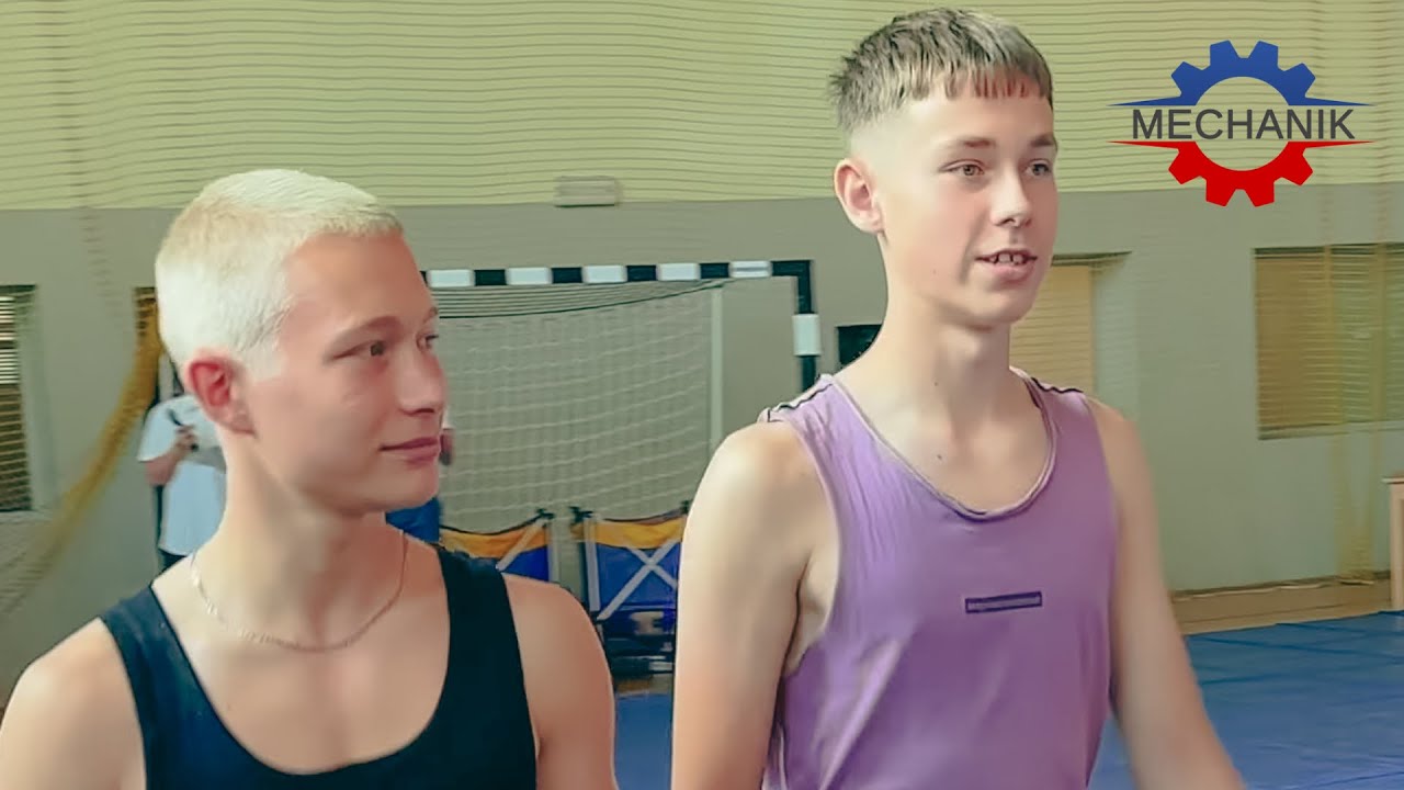 MECHANIK: Otrzęsiny Pierwszoklasistów w Mechaniku - YouTube