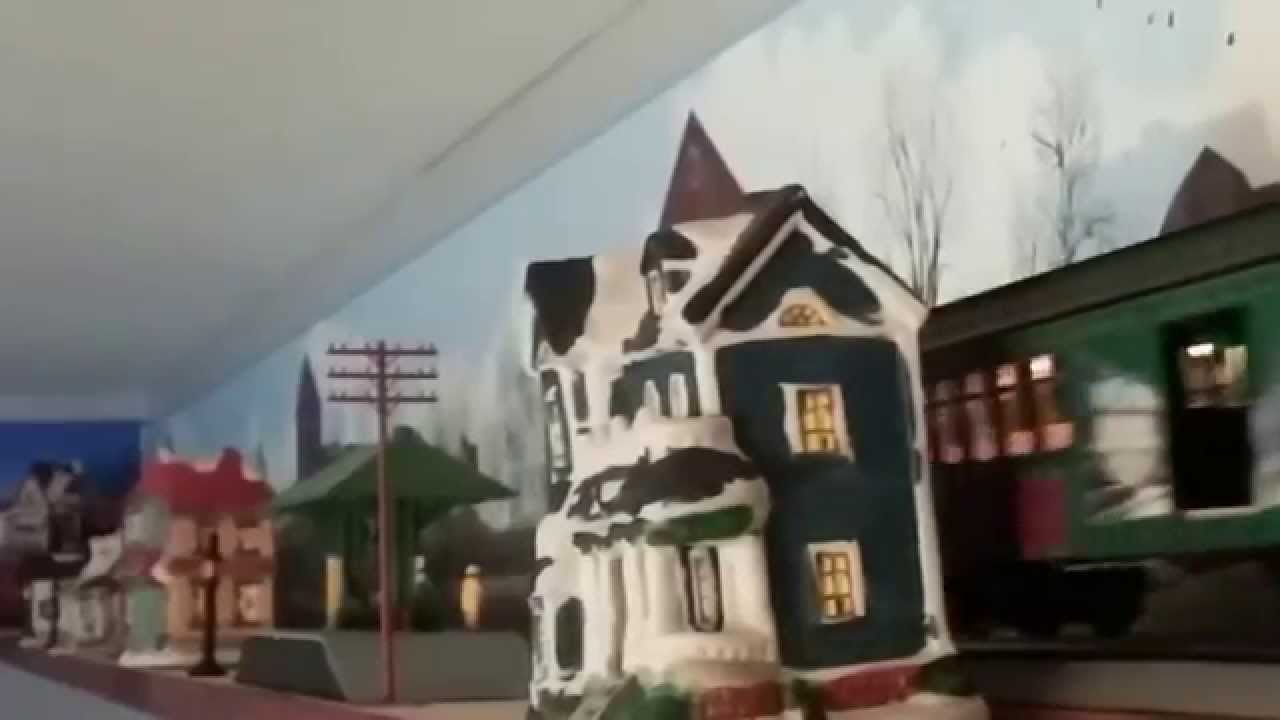 On30 Shelf Railroad Layout with Scenic Wall Borders PT 1 - YouTube