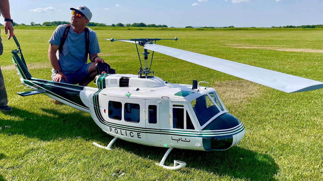 Maiden Flight of brand new XXL BELL 205 UH-1 HUEY Turbine RC Helicopter ...