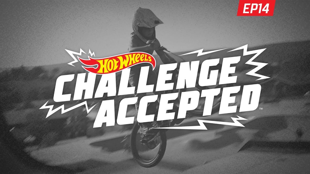 Clear The Mini Mega Gap - Hot Wheels Challenge Accepted - YouTube