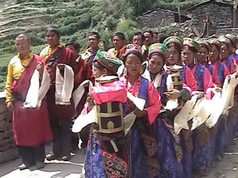 Gatlang Rasuwa Tamang song गत्लाङ गाउँको चिनो - YouTube