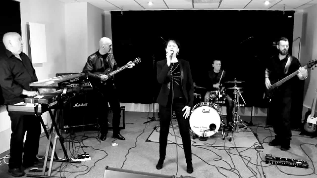 FQW ft Angela Higney - Good Morning Freedom - YouTube