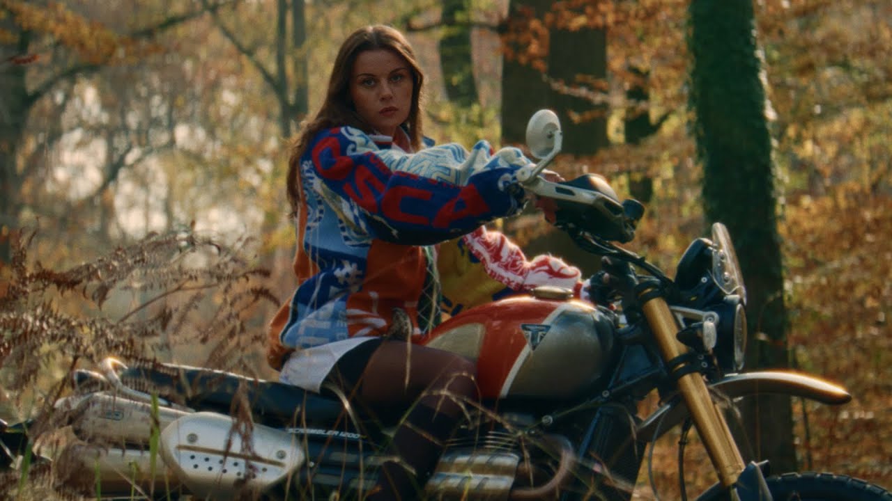 Elena Copsi - Flou - YouTube