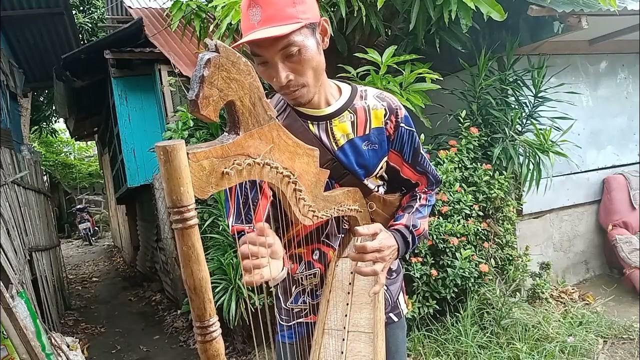 Harp music amazing talent ni manong. - YouTube