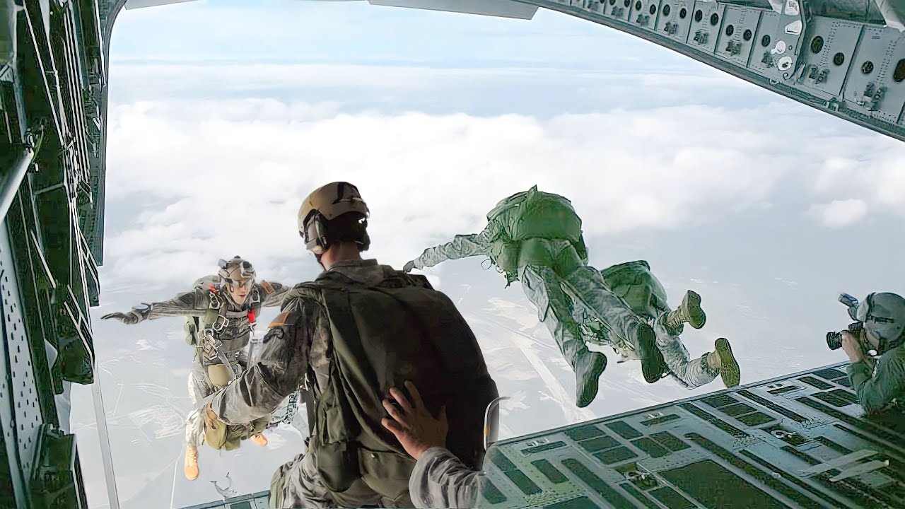 US Military Paratroopers Jump In The Sky On A Mission To Help Ukraine ...