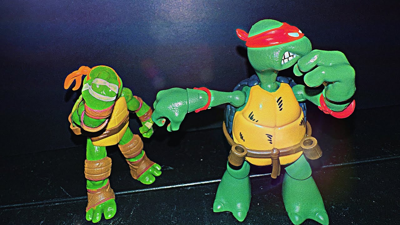 TMNT Stop Motion - Raph gets mad at Mikey - YouTube