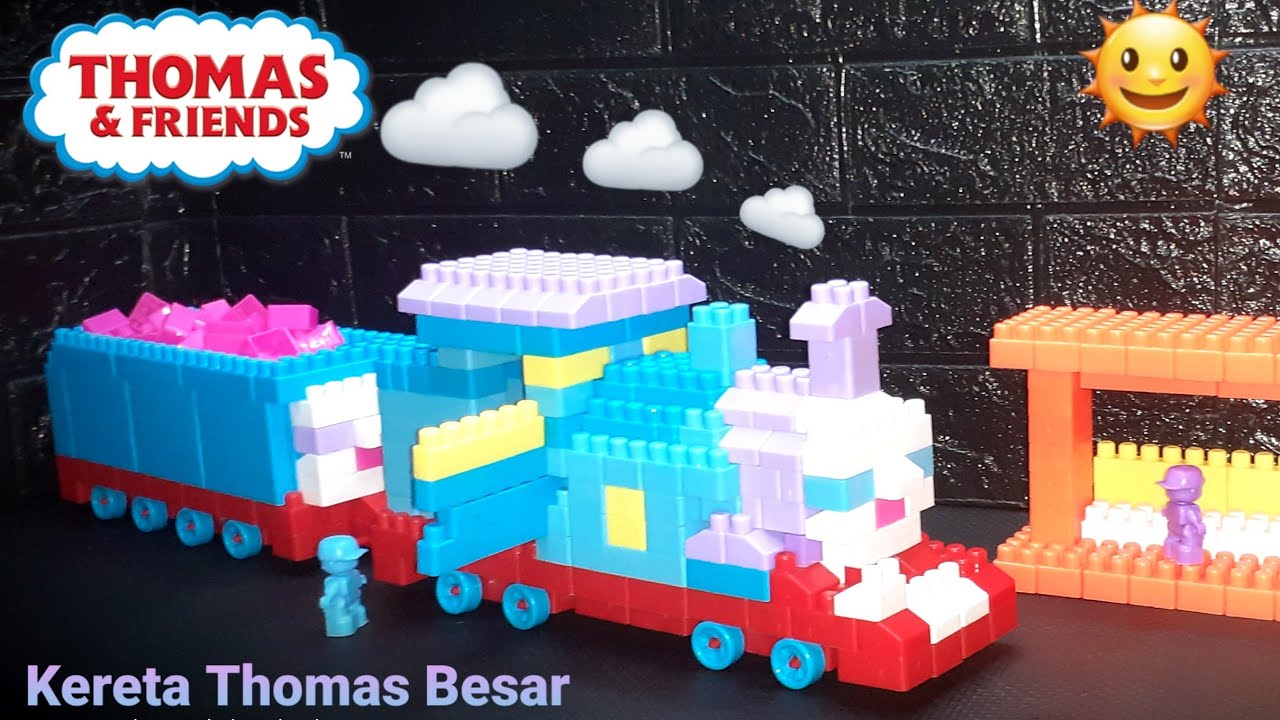 Membuat kereta Thomas besar dan gerbong batubara dari lego balok - YouTube