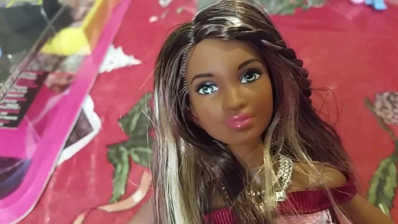 Unboxing barbie e oggetti - barbie my life 😍 - YouTube