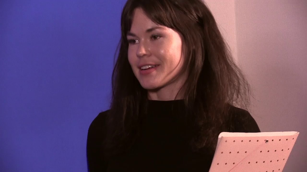 Julia Sullivan #voicesthatgive - YouTube