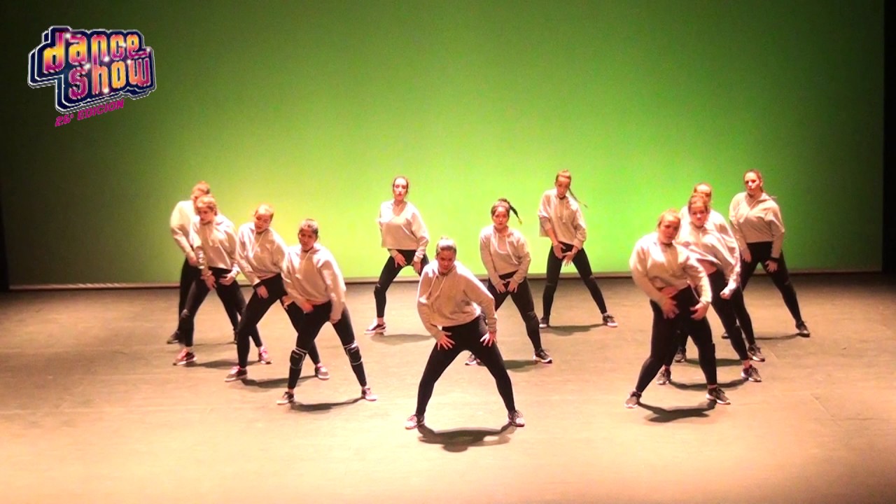 33 Bounce it - YouTube