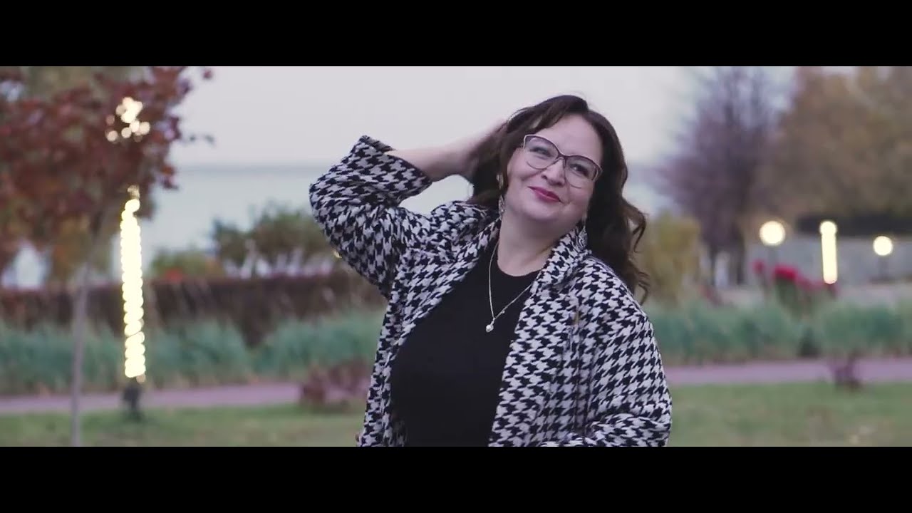Promo shot - YouTube