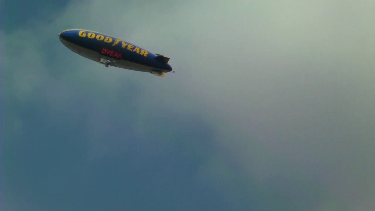 Goodyear Blimp over Dodger Stadium 5 /15 /16 part 1 - YouTube
