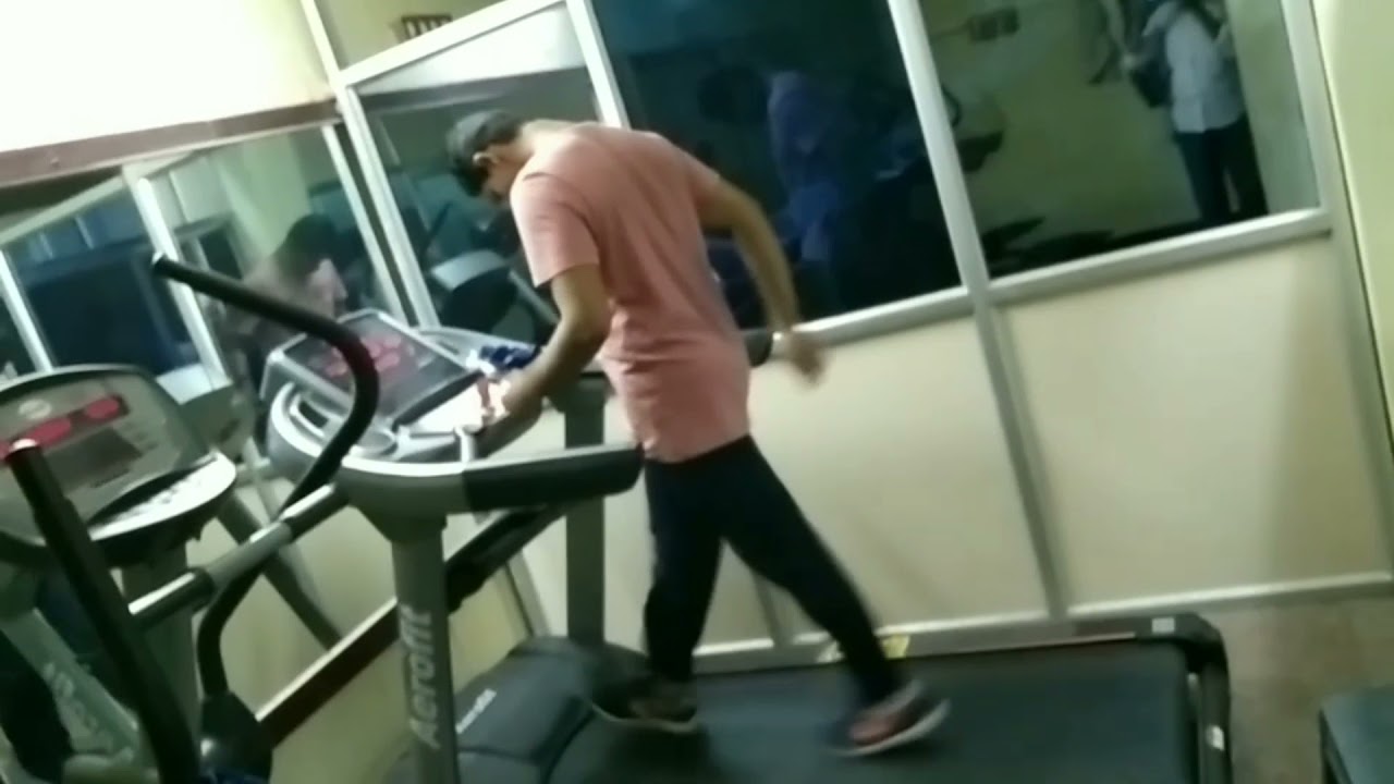 Running on treadmill testing myself 😁😁 #shorts #fitness #workout # ...