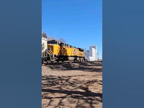 Ex SP 240 UP 6298 Rear DPU on Grain Train! - YouTube