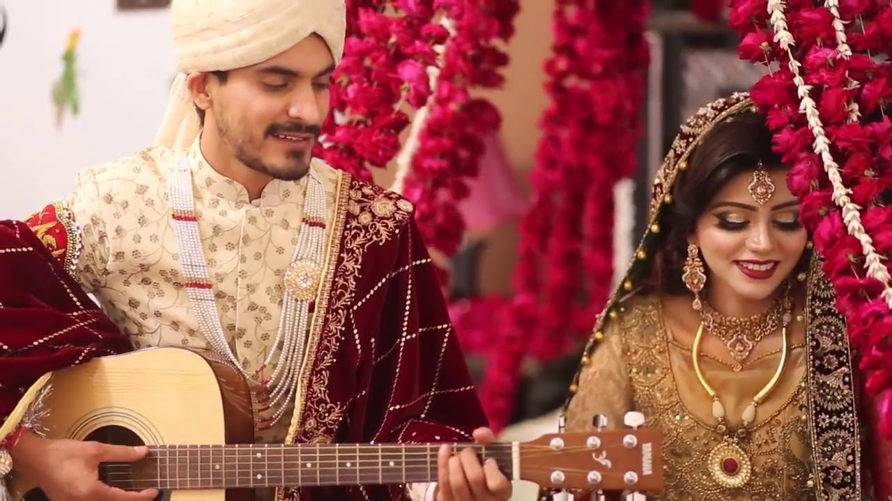 Pakistani News Anchor Irza Khan Singing On her Wedding | Zeeshan Ali ...
