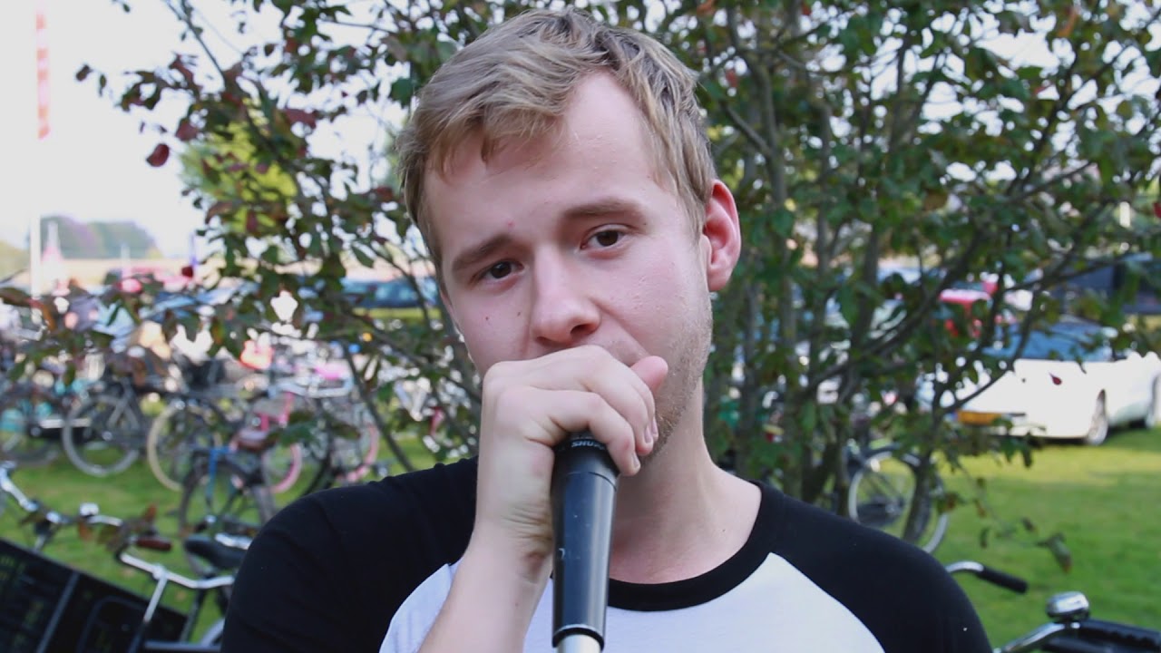 Alex - Oompa Loompa - YouTube