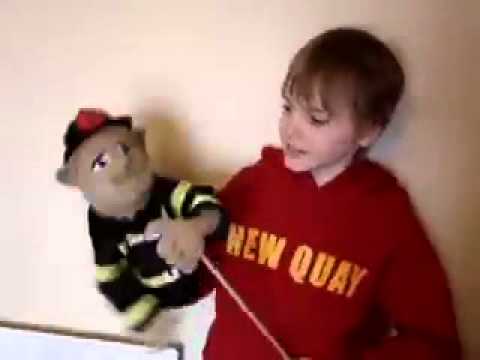 Ieuan's new friend Marcus, signing and dancing! - YouTube