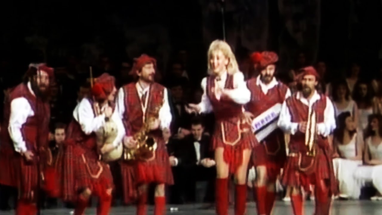 Lepa Brena - Hajde da se volimo - Beograd, grad otvorenog srca - (Sava ...