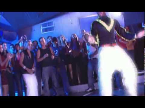 Lorna   Papi Chulo Te Traigo El Mmmm HD   YouTube